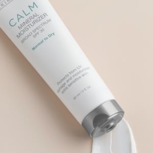 What is Isononyl Isononanoate in Skin Care: What It Is? | Paulas Choice UK